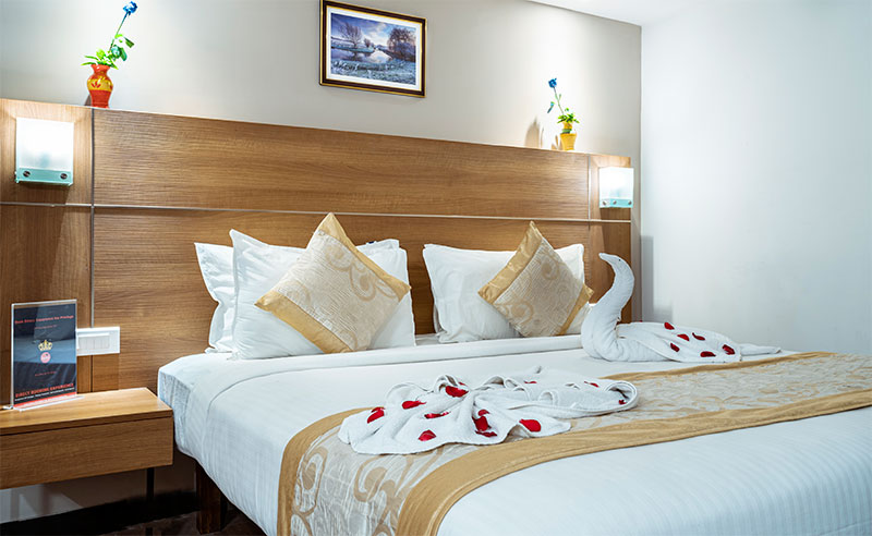 Zip by Spree Hotels Mangala International - Cozy Stay Awaits